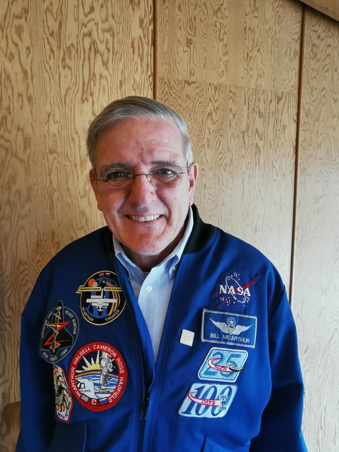 Interview exclusive : l’astronaute Bill McArthur raconte ses missions à ...