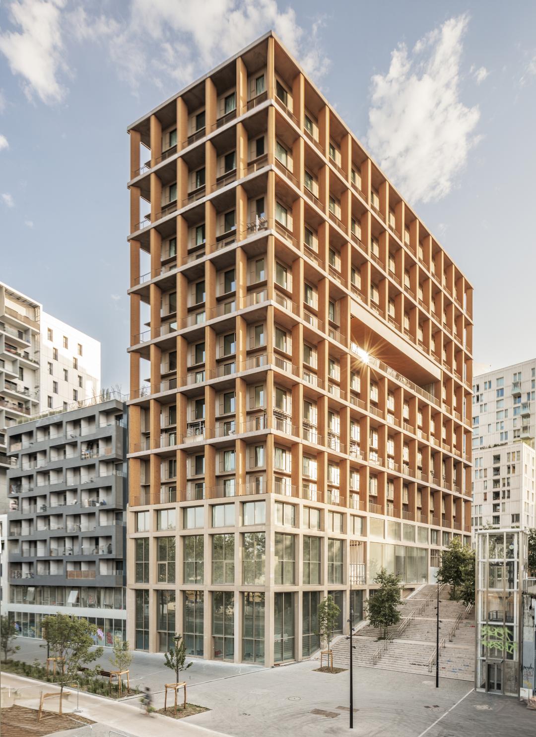 Une tour en bois à Paris, incroyable mais vrai