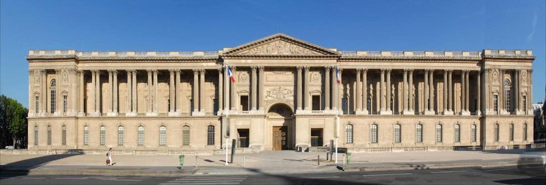 Derrière le vol du Louvre, la vraie question : le musée peut-il encore ...