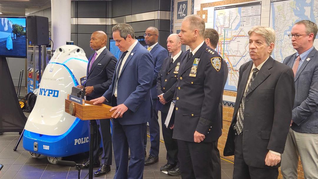 Un Robocop qui ressemble plus à R2-D2 embauché à New York