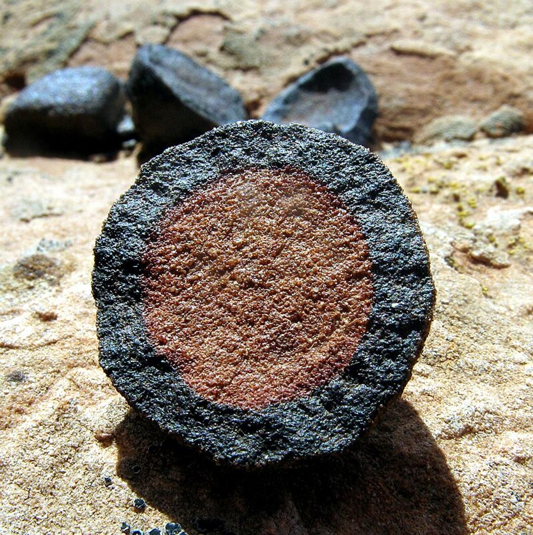 Géologie : comment se forment les mystérieuses « Moqui marbles » du désert de l’Utah