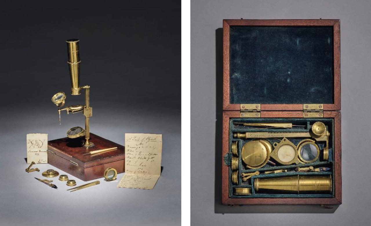 Le microscope de Charles Darwin vendu aux enchères