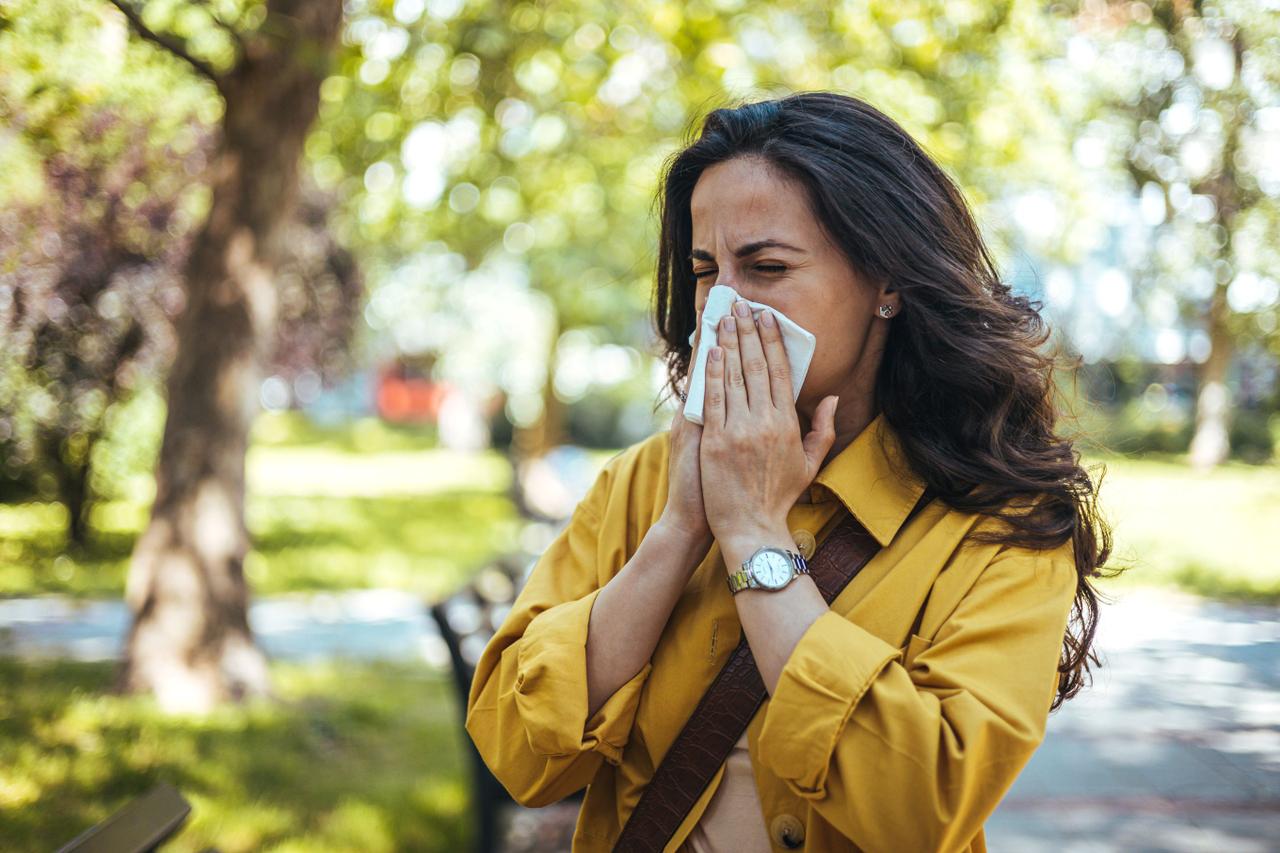 Allergies au pollen : le geste simple à faire chaque soir pour ne plus ...