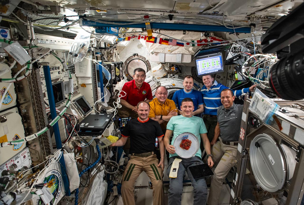 La Nasa envisage un retour d’urgence de 4 astronautes à bord de la ...