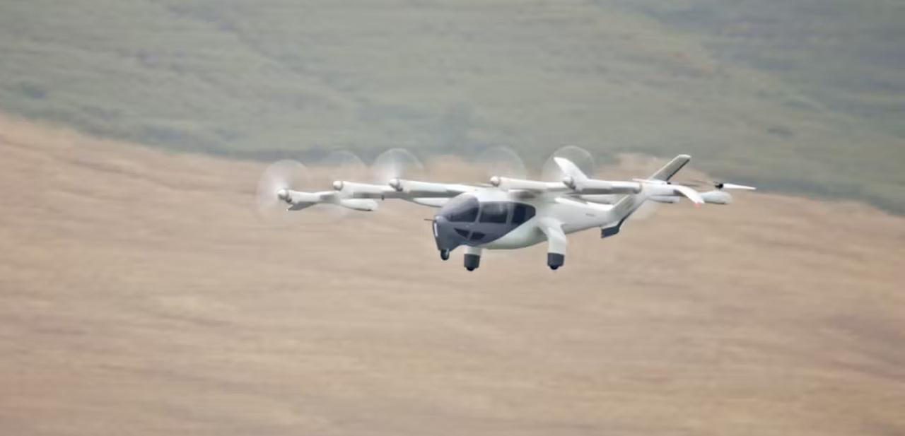 Le taxi volant Archer fait son premier vol en transition