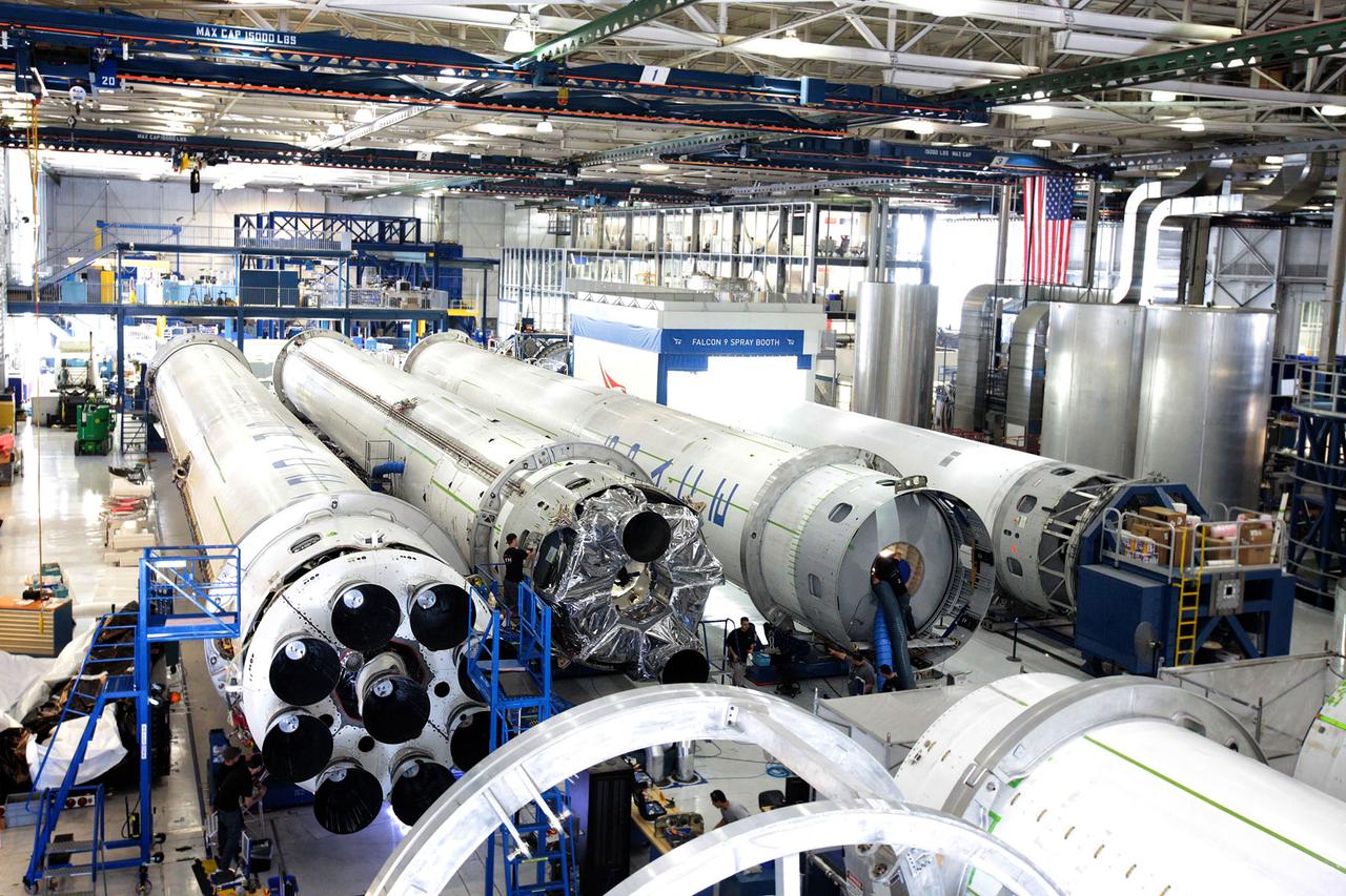 SpaceX : le lancement du Falcon Heavy retardé après l’échec du Falcon 9