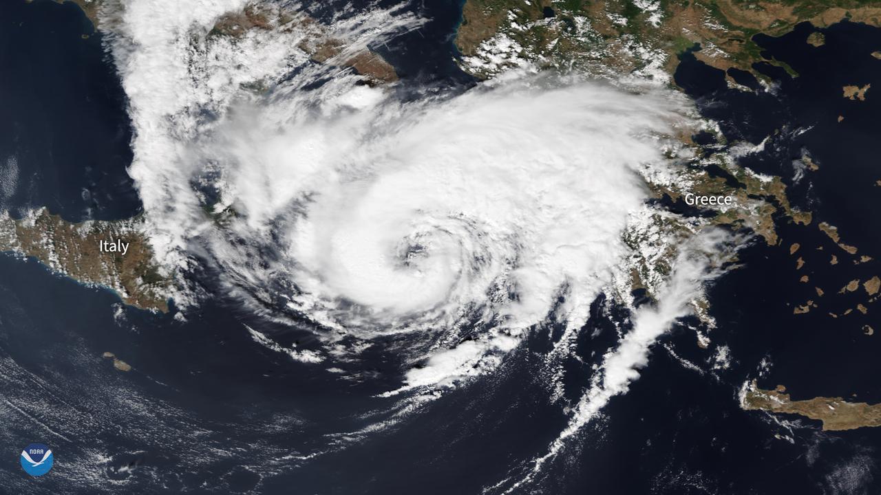 Phénomène météo extraordinaire : une forme d’ouragan méconnue menace ...