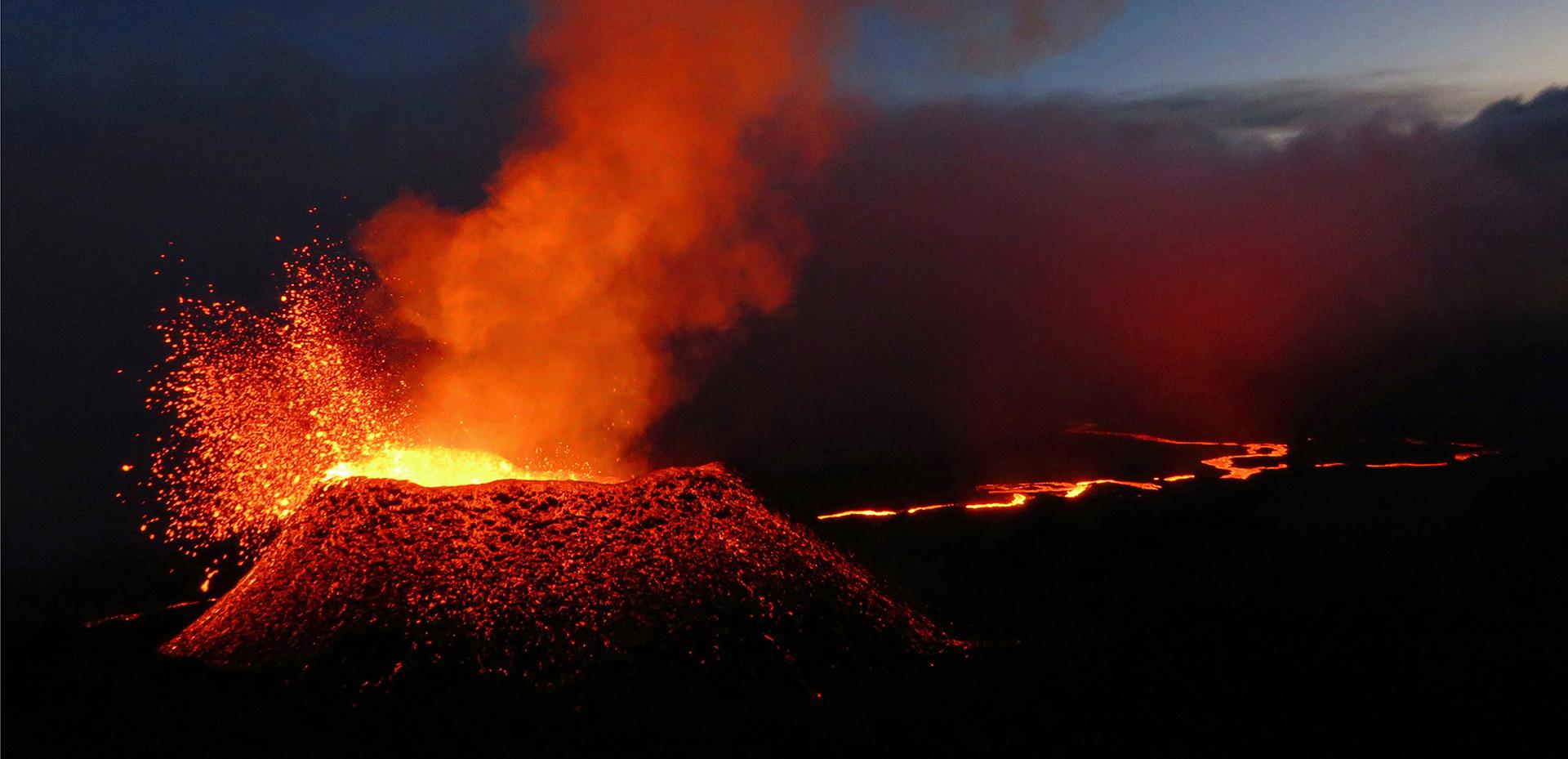 Piton de la Fournaise : chronique d’une éruption à La Réunion
