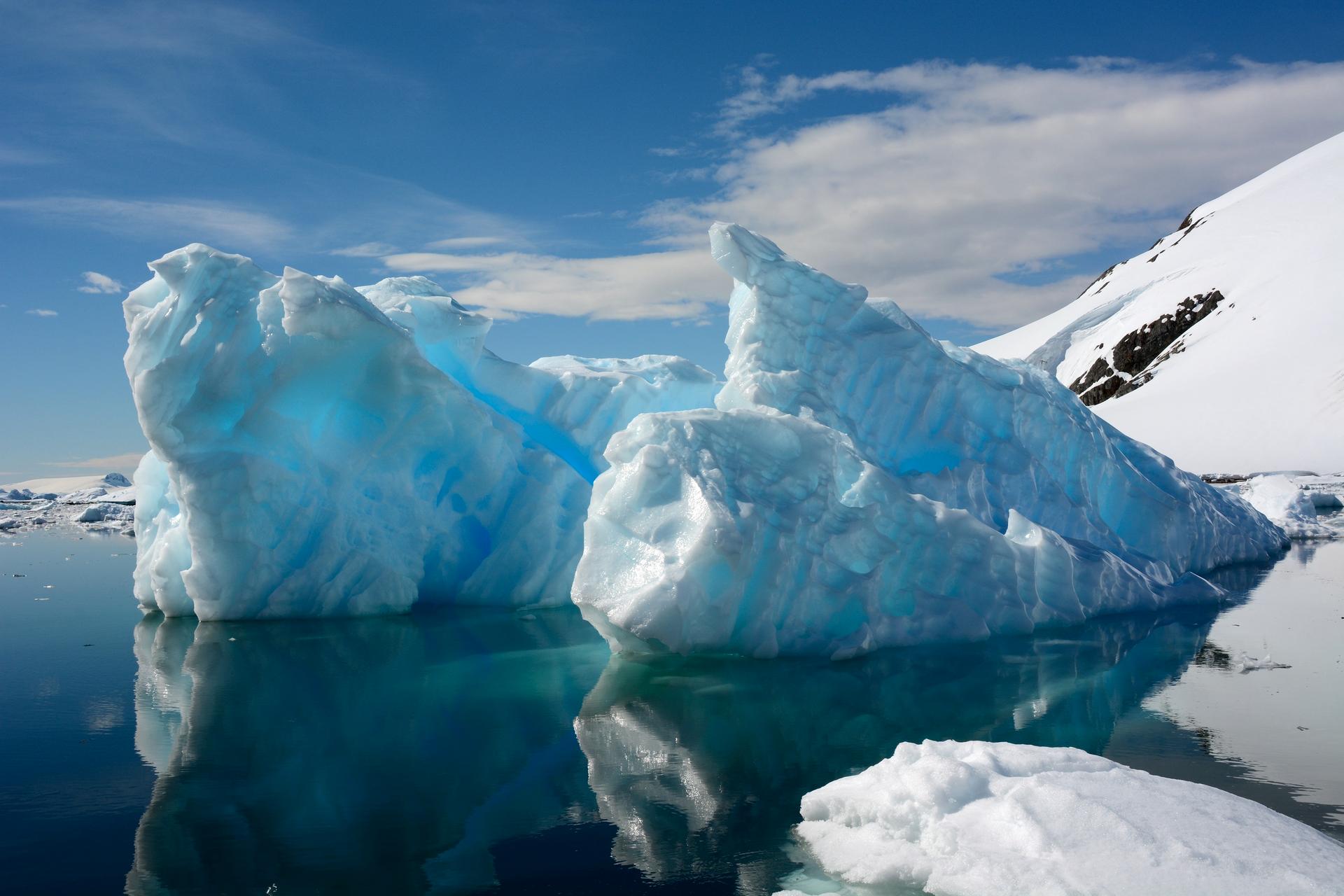 La banquise antarctique peine à se reformer après sa fonte historique ...