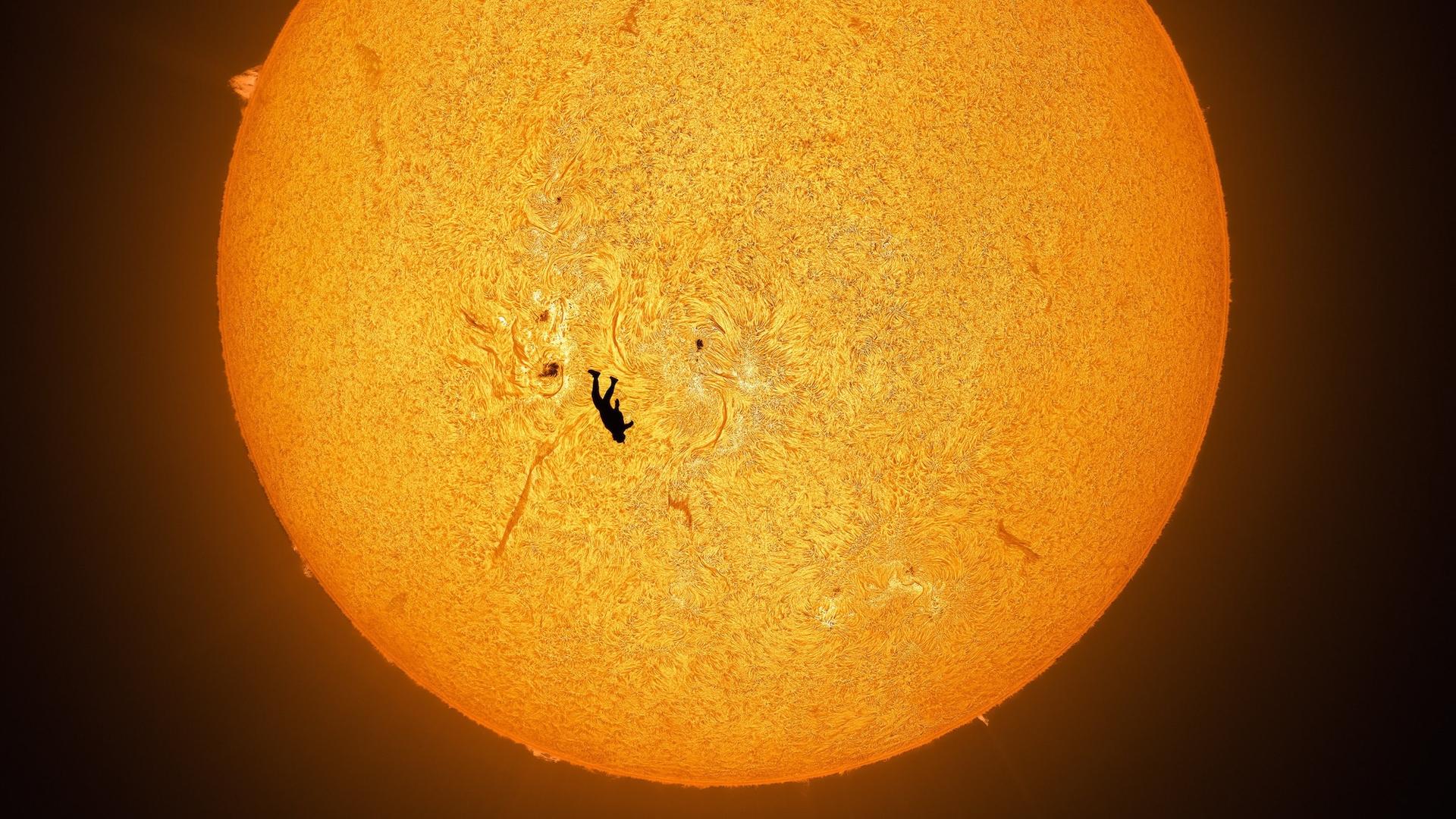 Un homme tombe du ciel… droit sur le Soleil : la photo hallucinante ...