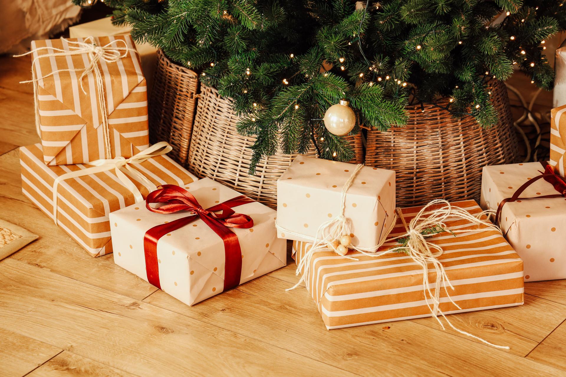 Top 5 des meilleurs sapin artificiels en 2025 - QuebecNouvelles.com ...