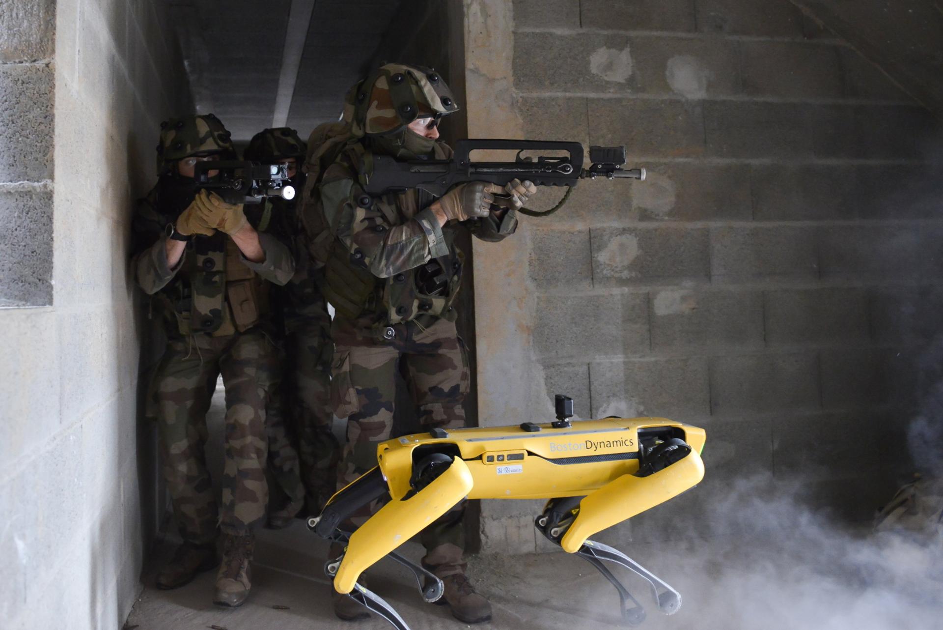 L'armée française s'entraîne au combat avec Spot et d'autres robots
