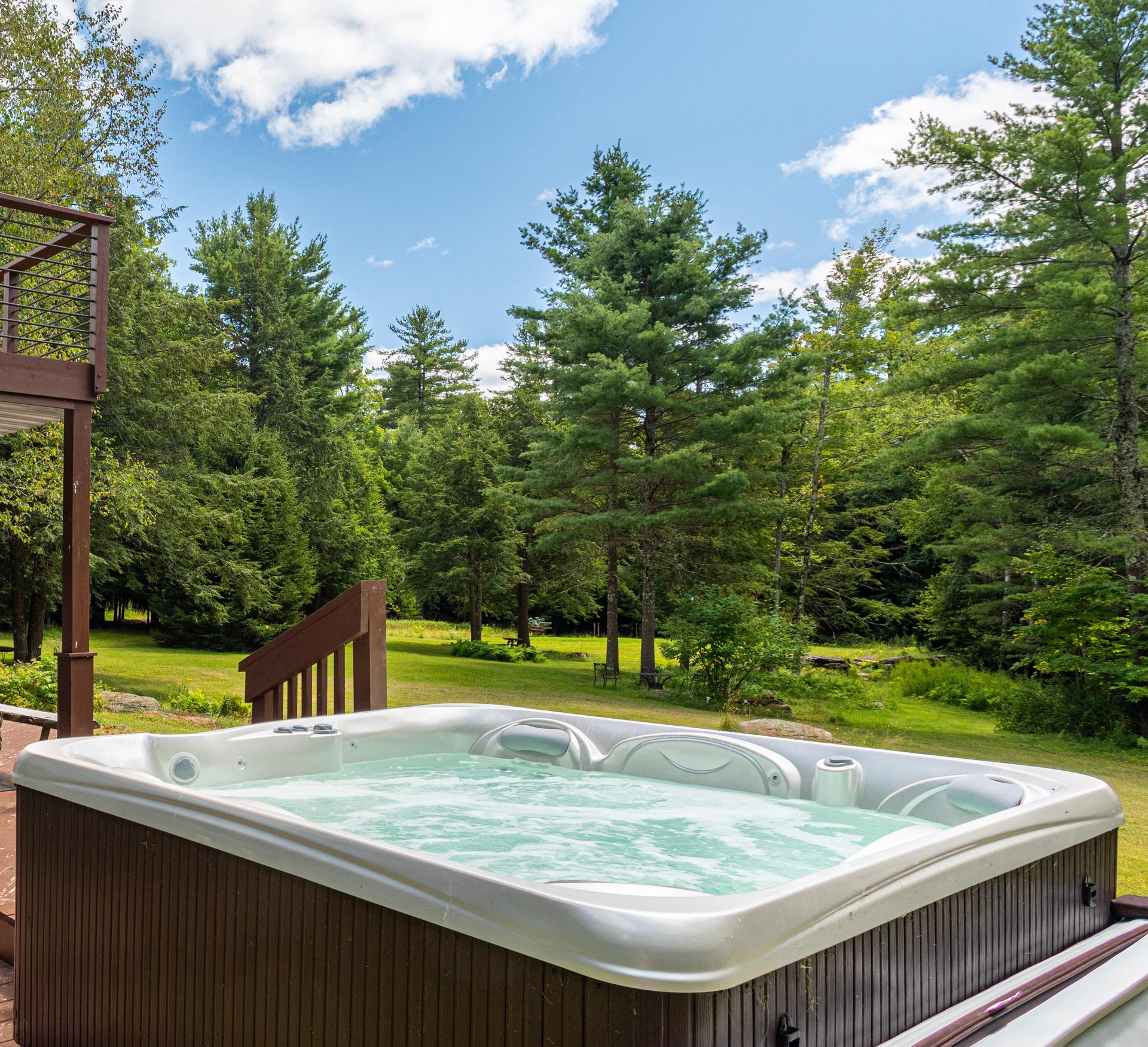 Les meilleurs spa gonflables à moins de 400
