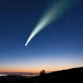 À ne pas rater : un double passage de comètes près de la Terre et ...