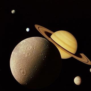 Saturne presque sans anneaux et avec une ombre immense : un phénomène ...