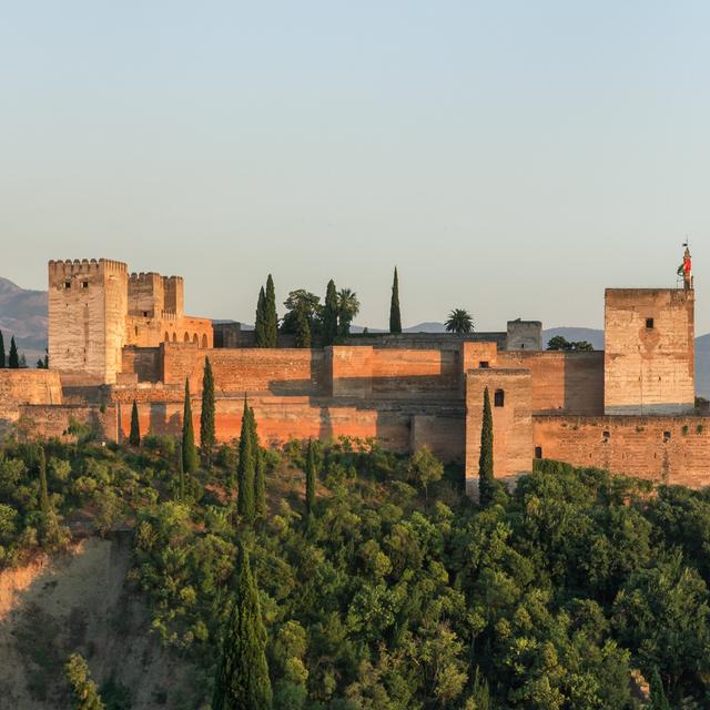 À Pompéi, découverte d'un thermopolium, un fast-food antique, dans un ...