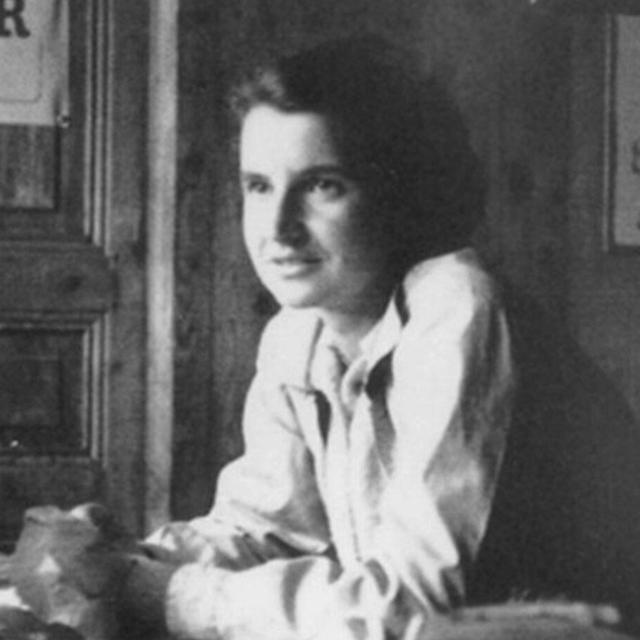 Elle a trompé tous les hommes pour explorer le monde : qui est Jeanne ...