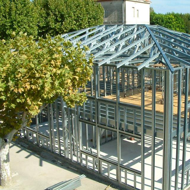 Définition | Entablement : qu'est-ce que c'est ? | Futura maison