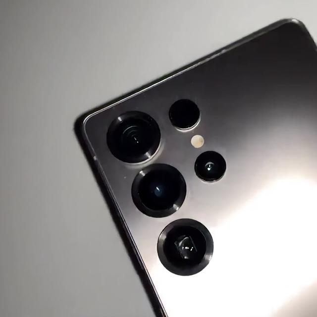 L'écran ultra-large Samsung Odyssey G5 34" est à -46% ! Une immersion ...