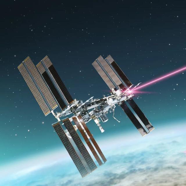 La chine a installé un canon laser sur un navire d’assaut