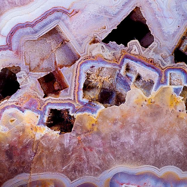 Définition | Roche plutonique : qu'est-ce que c'est ? | Futura planète