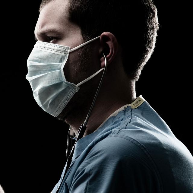 Quelles allergies provoquent des tâches rouges sur la peau