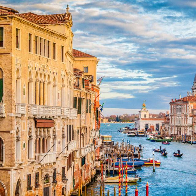 Définition | Entablement : qu'est-ce que c'est ? | Futura maison