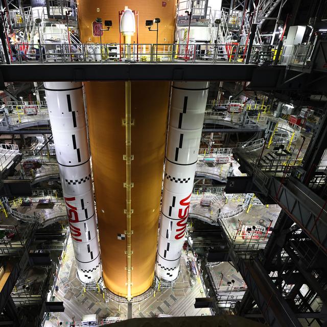 Une antenne géante de 70 mètres tombe en panne au pire moment, que vont ...