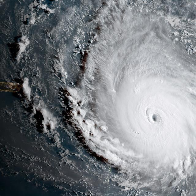 Que se passe-t-il dans l'œil d'un ouragan