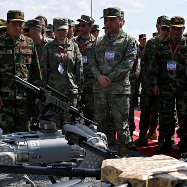 L’Europe dévoile son robot-chien militaire, et il annonce une nouvelle ...