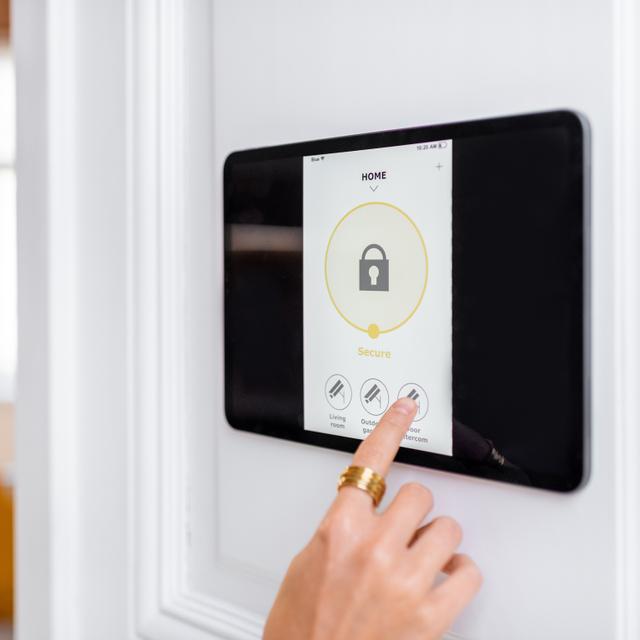 Les top alarmes de maison sans fil avec caméra en 2025