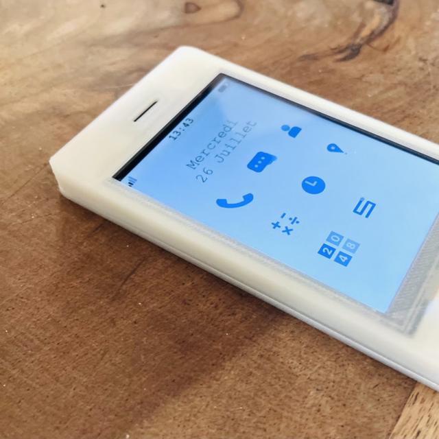 À 15 ans, il crée un téléphone open source, à monter soi-même, pour 30 ...