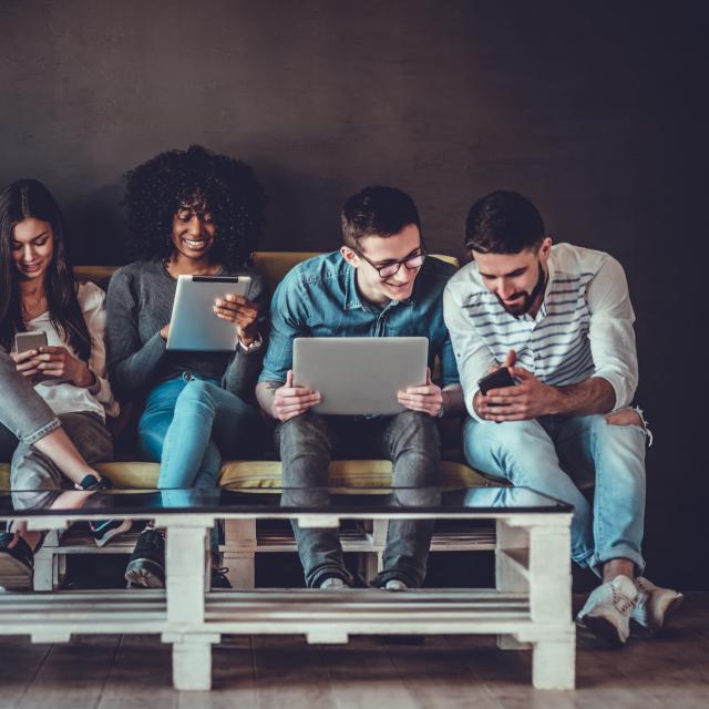 Un pirate affirme avoir aspiré des centaines de milliers de messages ...
