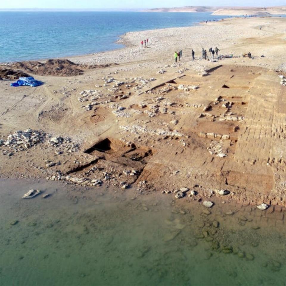 Une cité engloutie de 3.000 ans refait surface en Irak