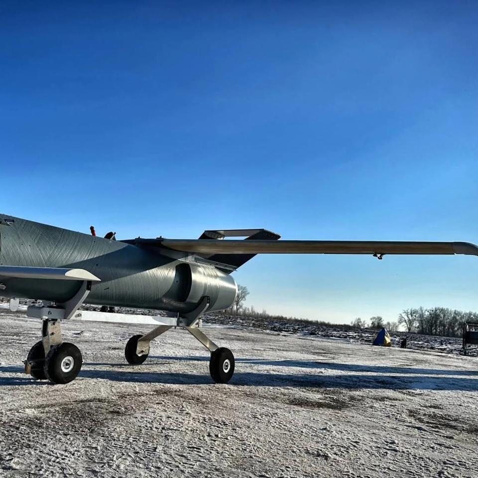 Qu'est-ce que le Palianytsia, le redoutable nouveau drone-missile mis ...