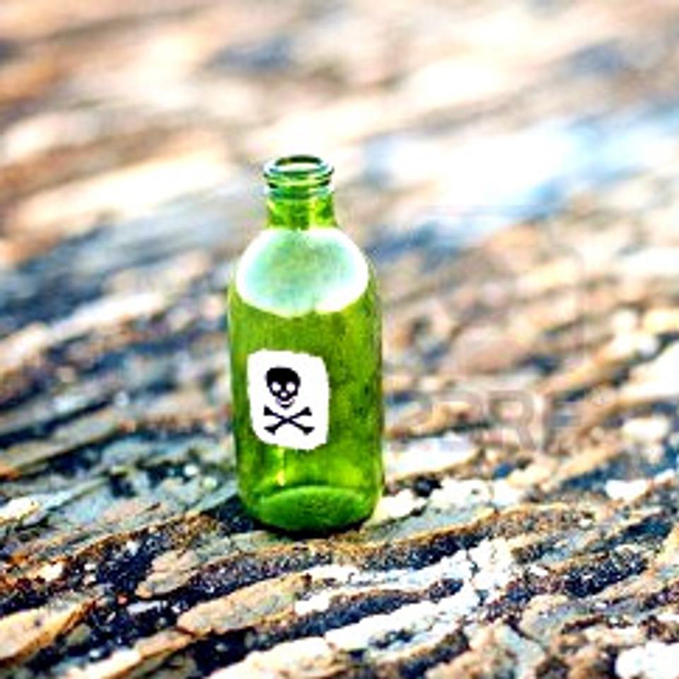Dossier : la diversité des poisons, de l'Antiquité à nos jours