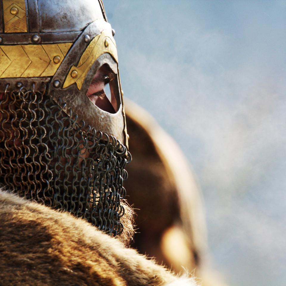 Vikings : des esclaves décapités enterrés près de leur maître