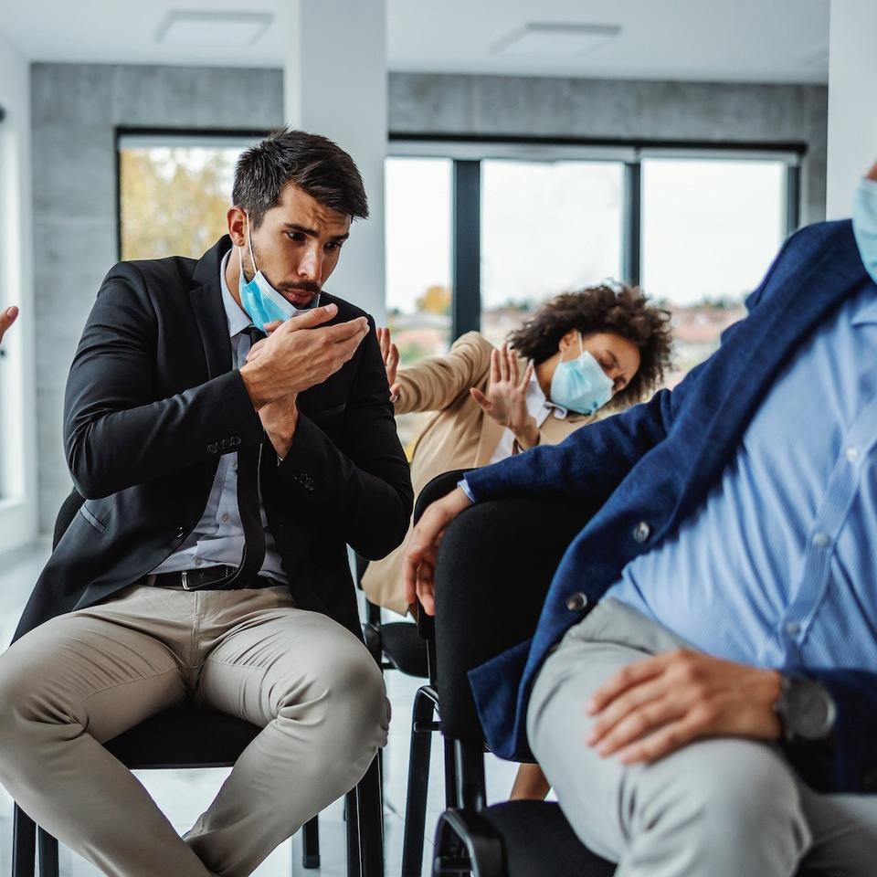 Ballonnements et gaz : la menthe poivrée est-elle le remède naturel le ...