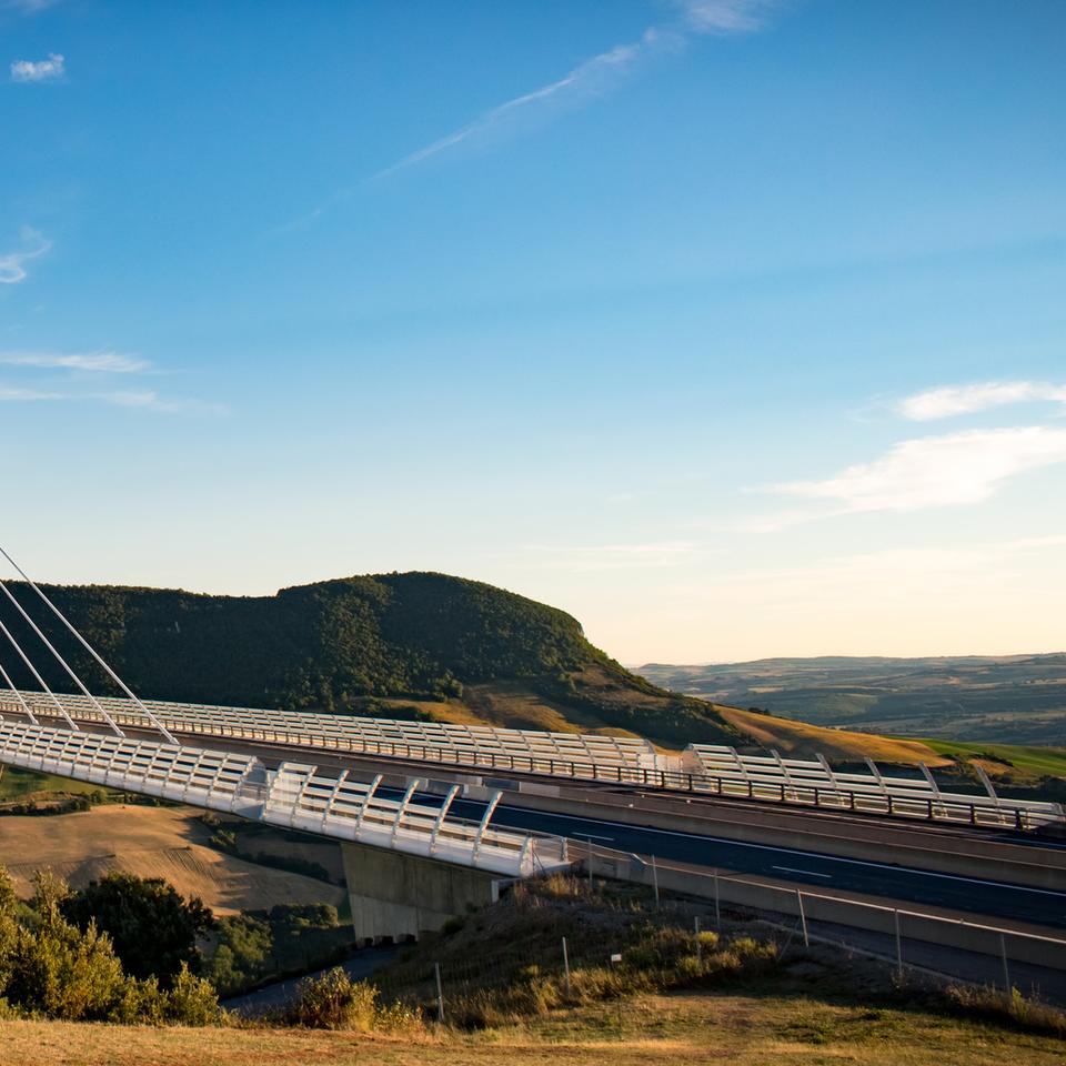 Les 5 ponts les plus hauts du monde... plus un