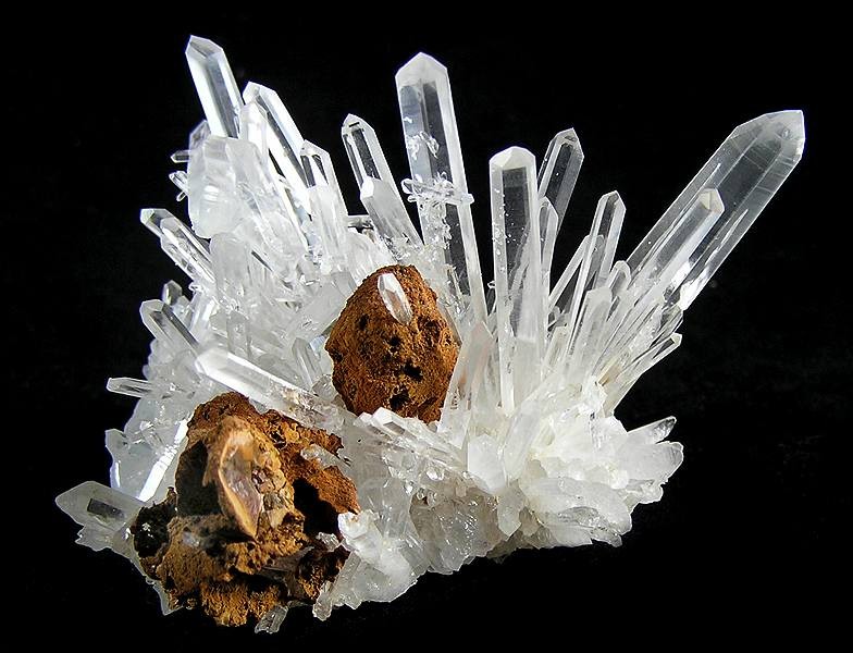 Comment se sont formés les quartz des Alpes